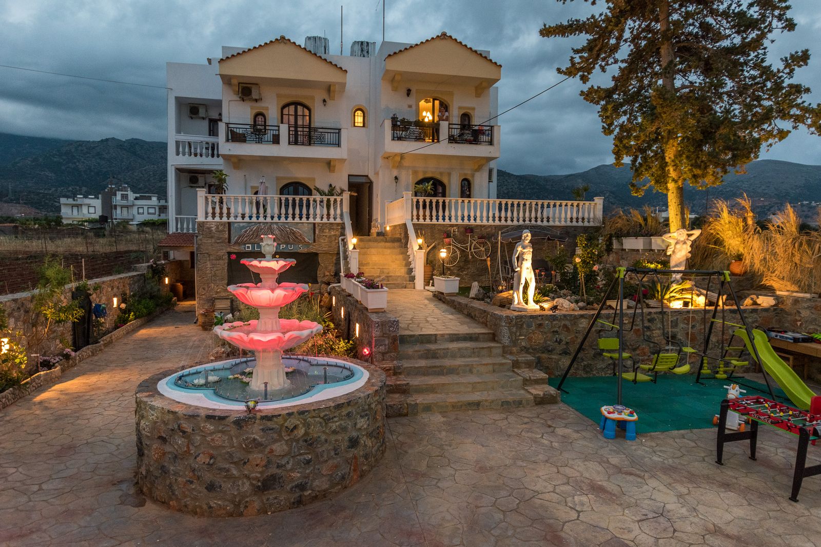 Olympus Studios - Malia Rooms and Apartments